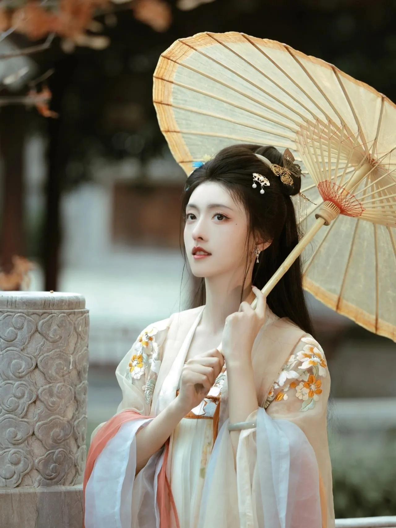 "Zheng's Ode to Mirror" Volume 3 Week 2 - iNEWS