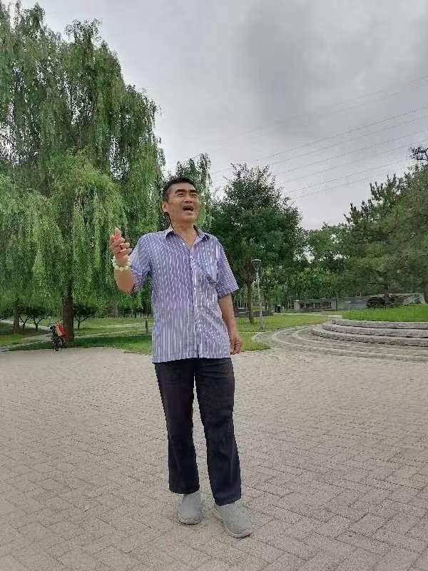 Little celebrity Wang Hongwei - iNEWS