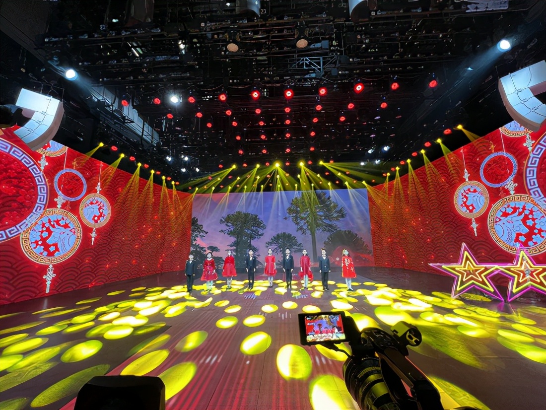 Bee Radio's work: "Bee Studio" officially landed on BTV - iNEWS