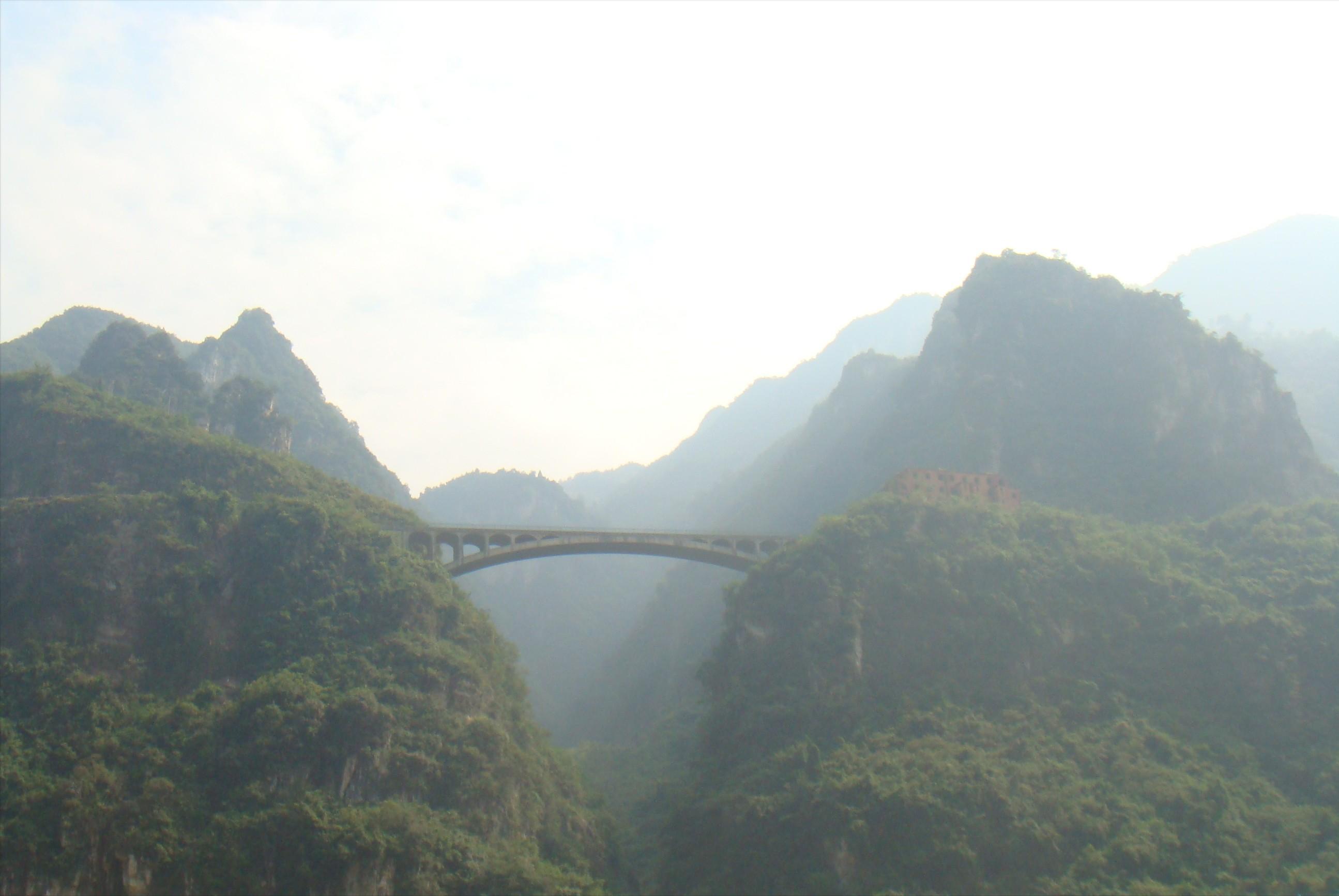 Three Gorges Tour - iNEWS