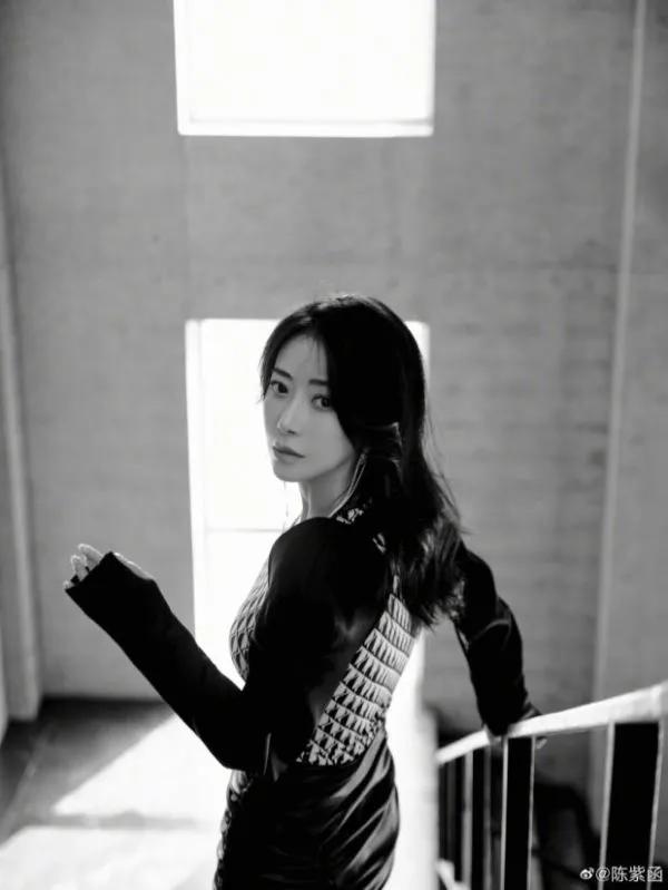 Chen Zihan's photo of autumn fragments - iNEWS