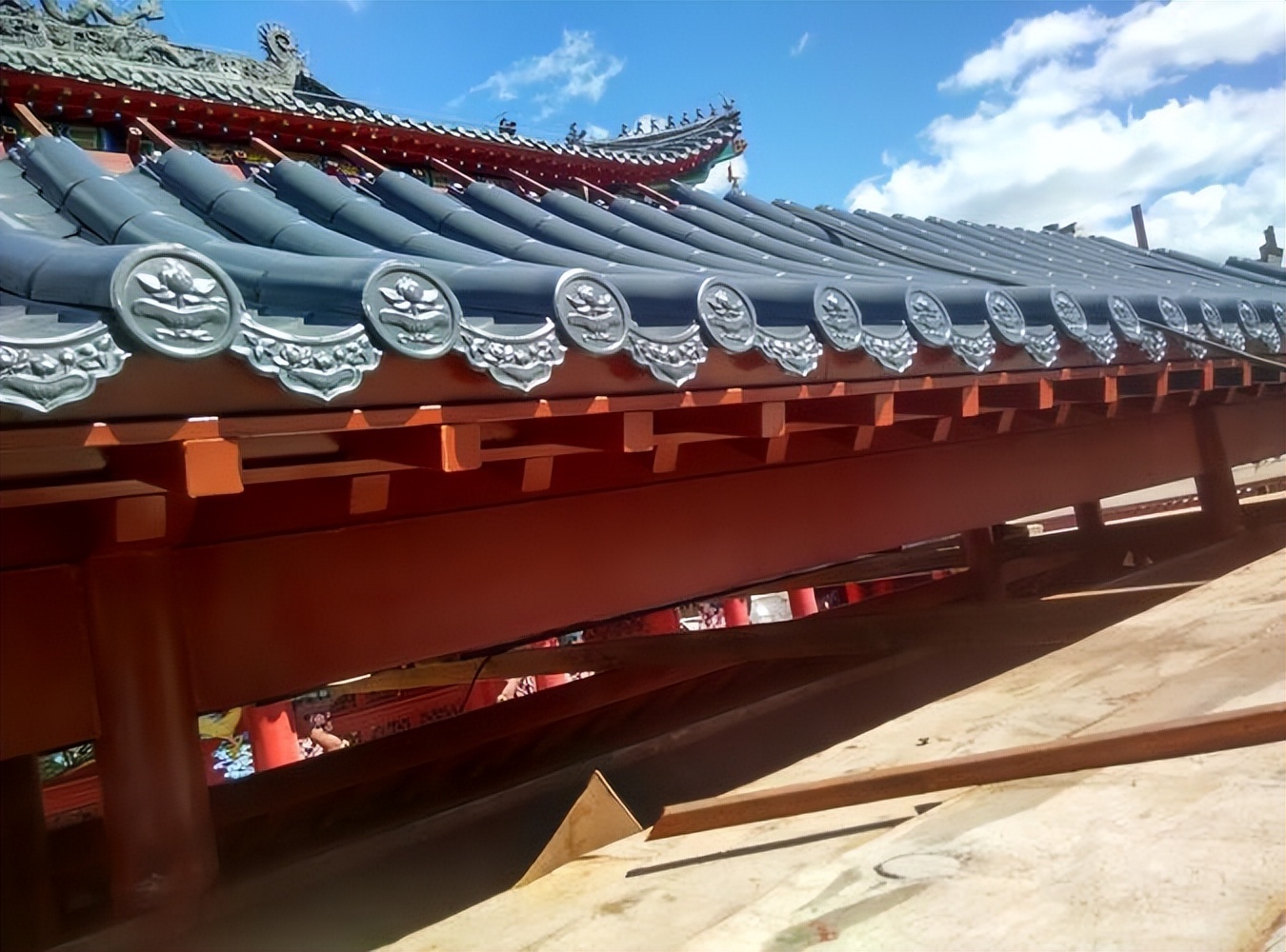 Exploring and analyzing the application of ancient Chinese glazed tiles ...