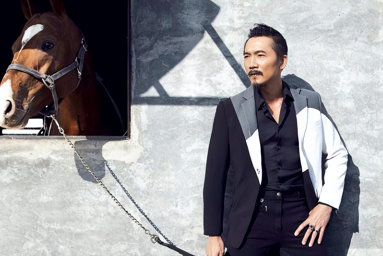 His name is Zou Zhaolong, he is the only one who can threaten me ...