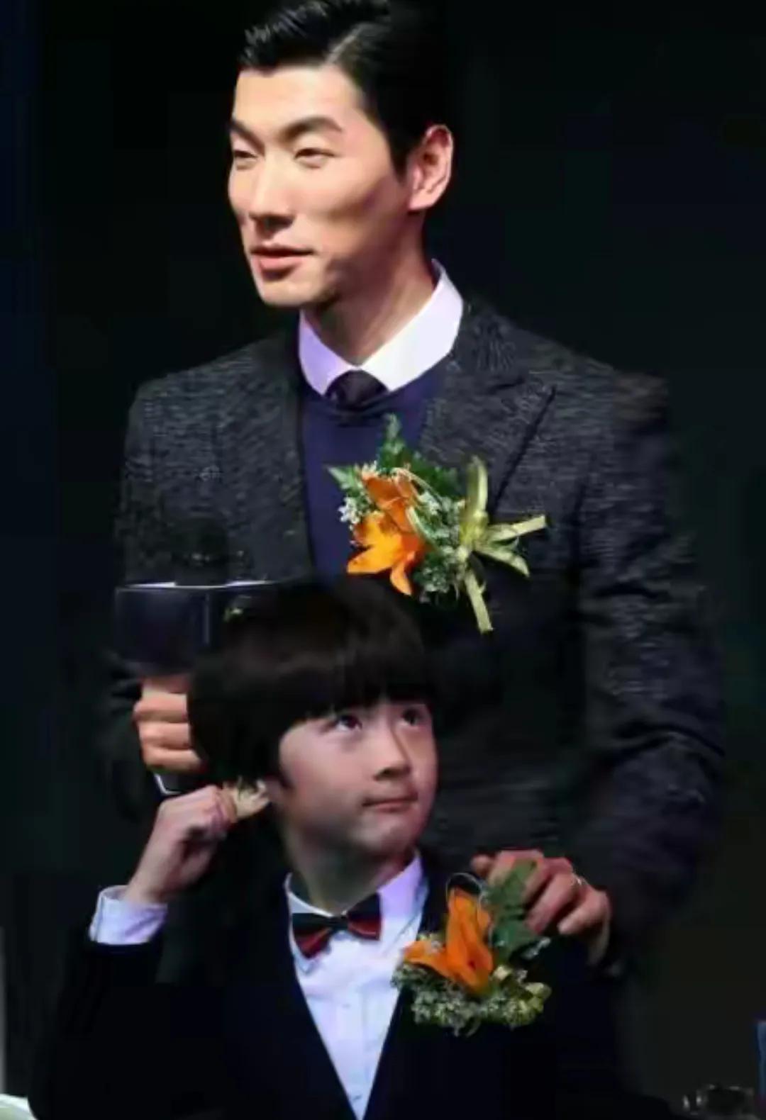 Zhang Liang sued "Zhang Liang Malatang" for 1.8 million, the shop owner: I was wrong to use my ...