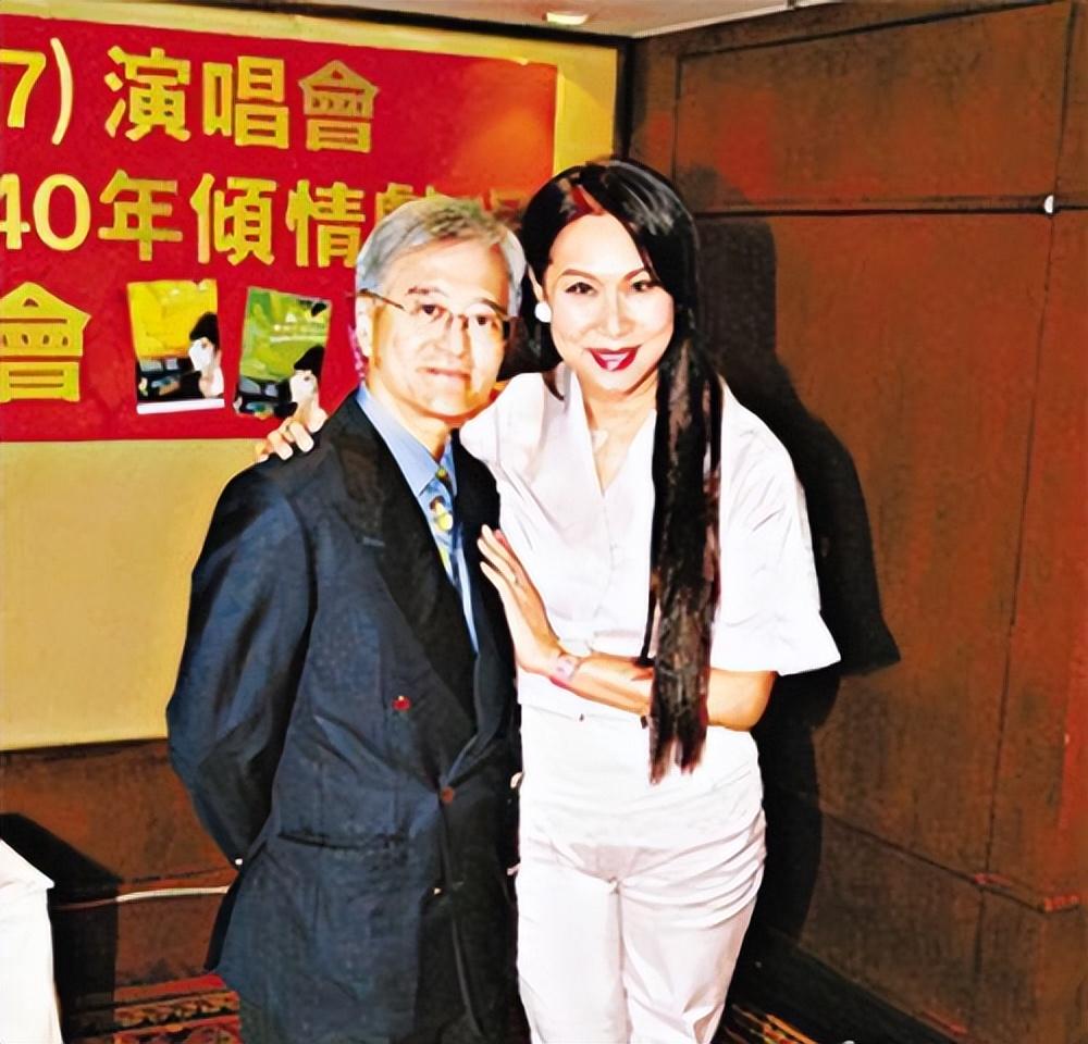 Singer Xi Xiulan, who has been on stage for 40 years, has been in love ...