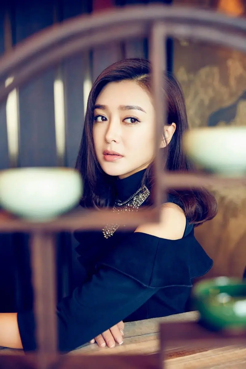 There is a kind of extravagance called Qin Lan - iNEWS