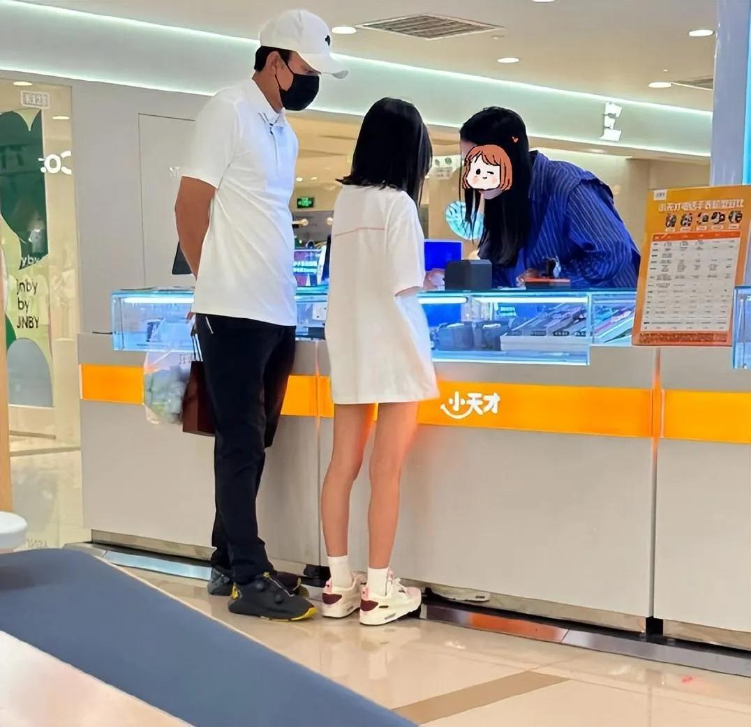 Tianxin's 10-year-old height has reached an astonishing height, and ...