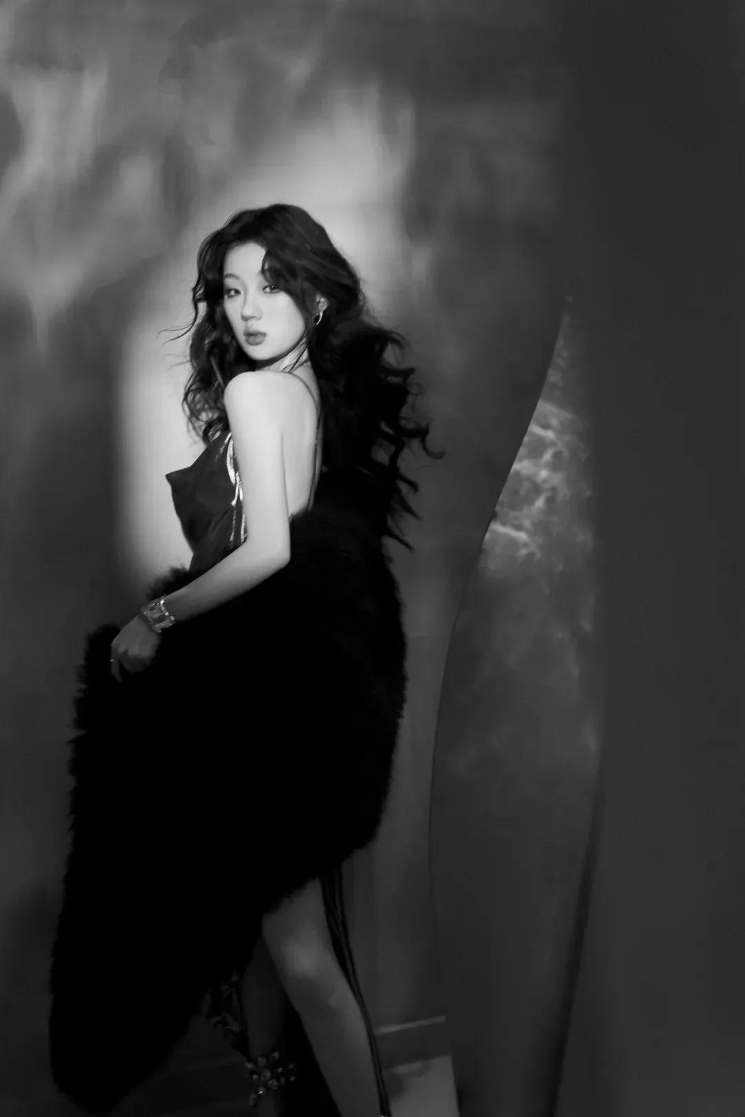 The purest voice Shan Yichun - iNEWS