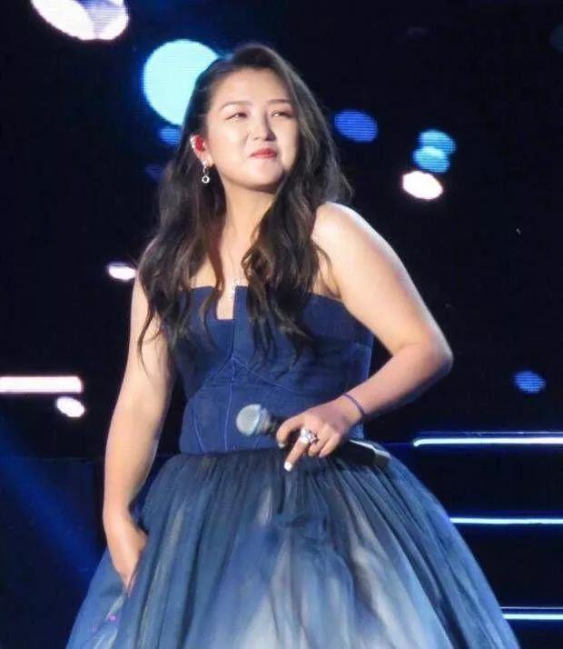 He Jie's live broadcast without makeup was complained by netizens: her ...