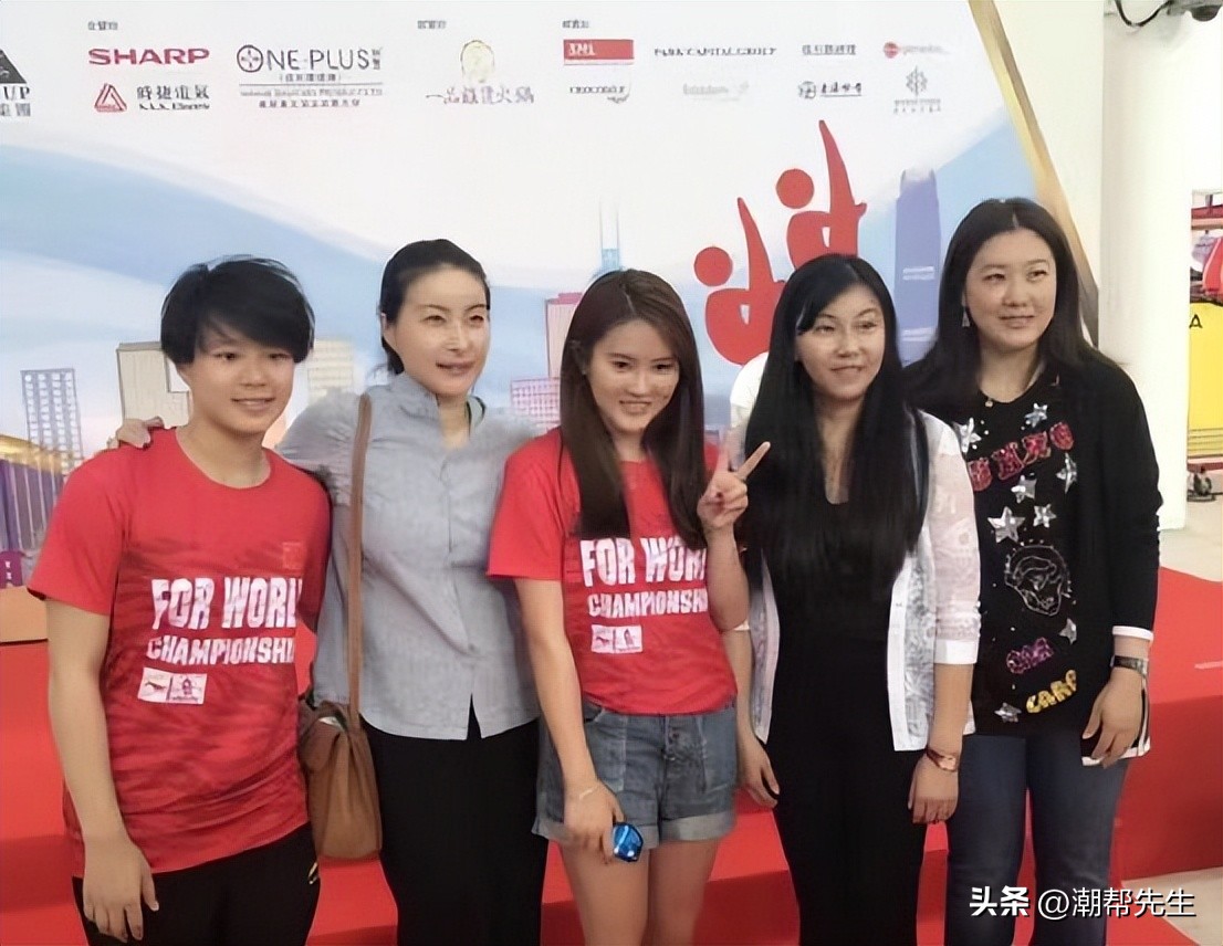 Guo Jingjing and Fu Mingxia are rarely in the same frame. Both ...