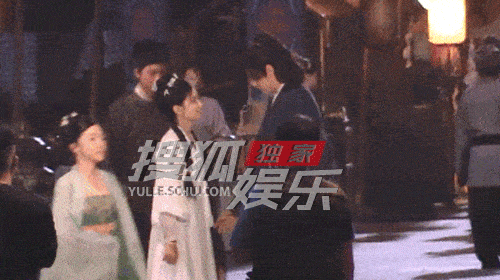 Exclusive: Hu Yitian, Zhang Jingyi and Reuters hold hands and go ...