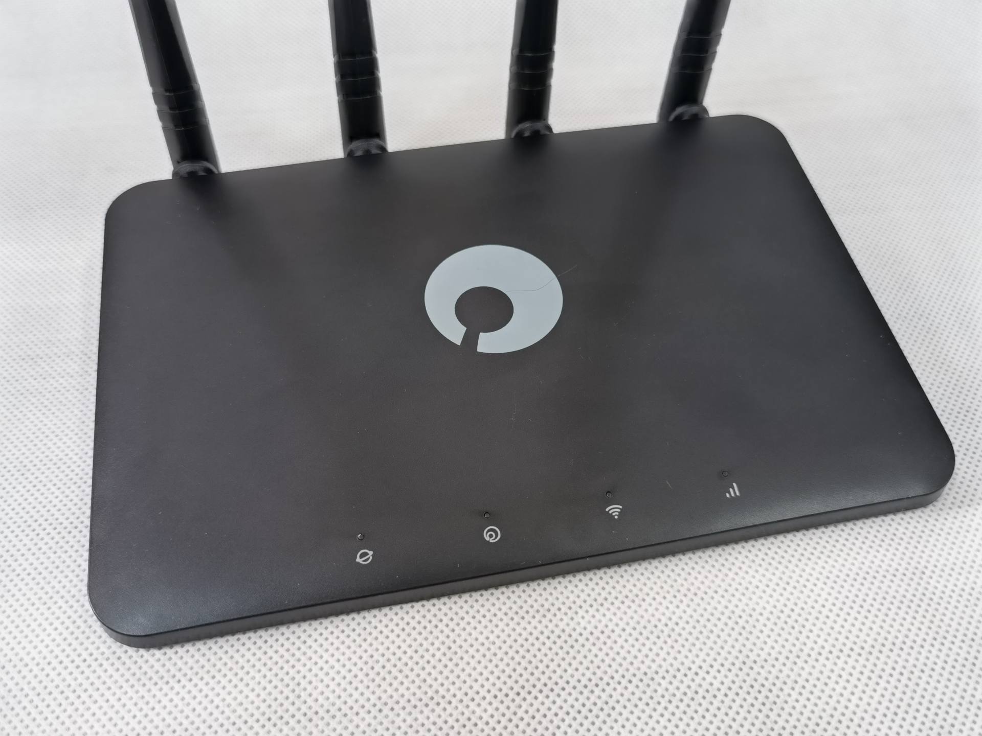 沒有寬帶照樣可以讓WIFI覆蓋，蒲公英X4C開箱體驗 - 資訊咖