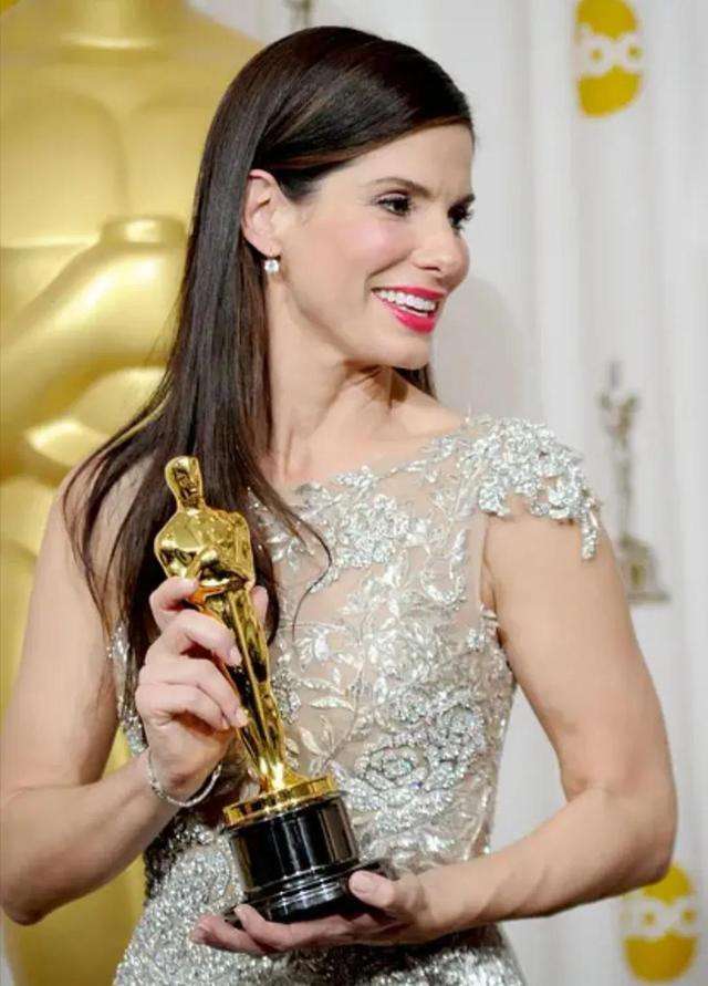 Top 10 International Inspirational Female Stars - iNEWS