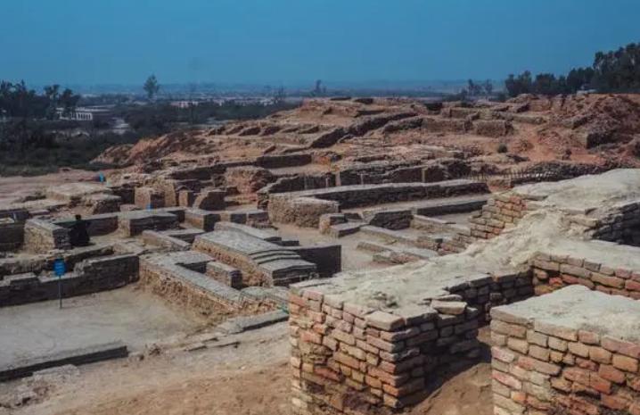 Indus Valley Civilization, Mohenjodaro, a mysterious city that ...