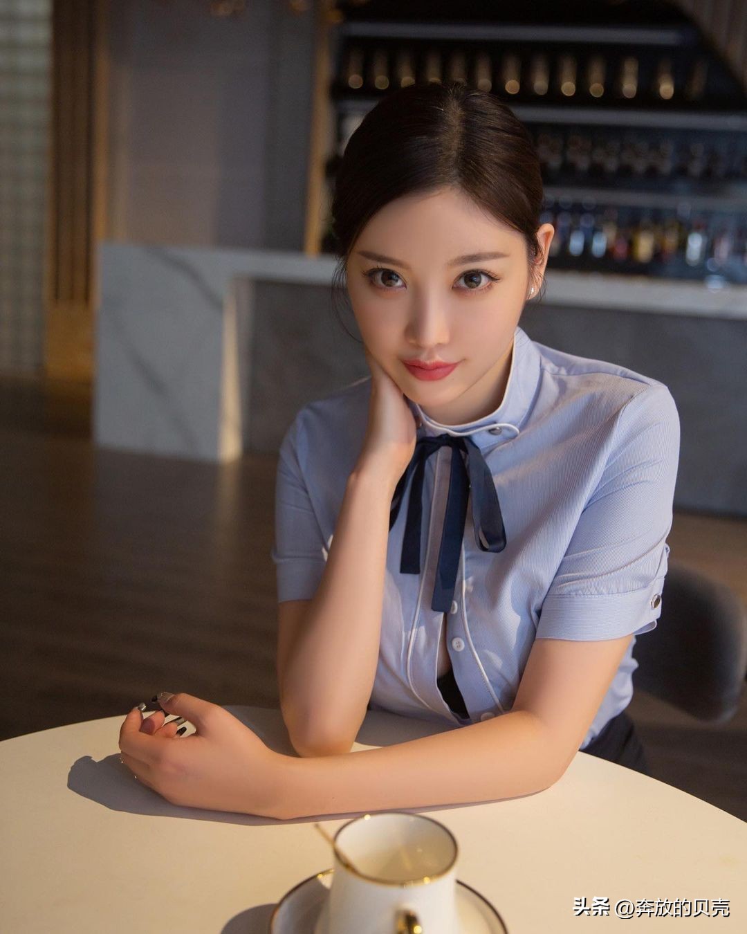 Charming Yang Chenchen - iNEWS