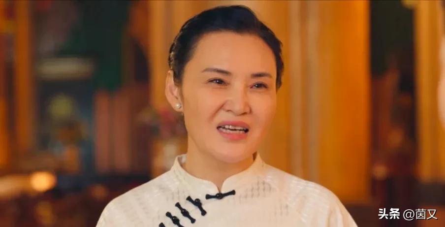 In "Nanyang Daughter's Love", Tan Yuqing took Xiuhe as his apprentice ...
