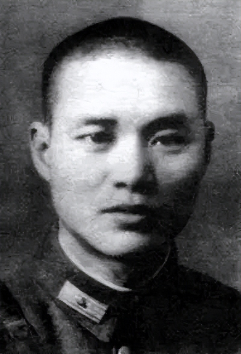 In 1958, the war criminal Gong Delin went to Tiananmen Square to watch ...