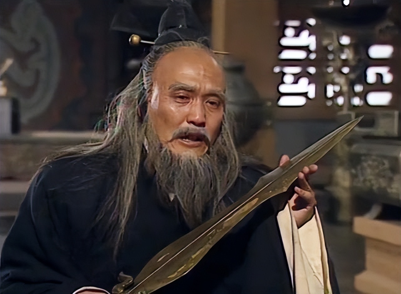 Fan Li Wenzhong helped Gou Jian to achieve hegemony through hard work ...