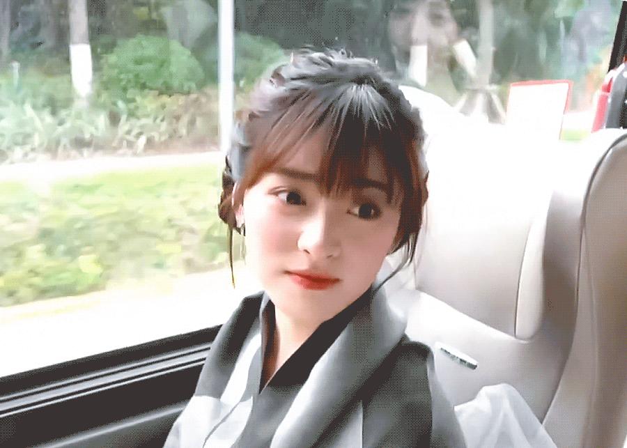 Beautiful face snips Shen Yue - iNEWS