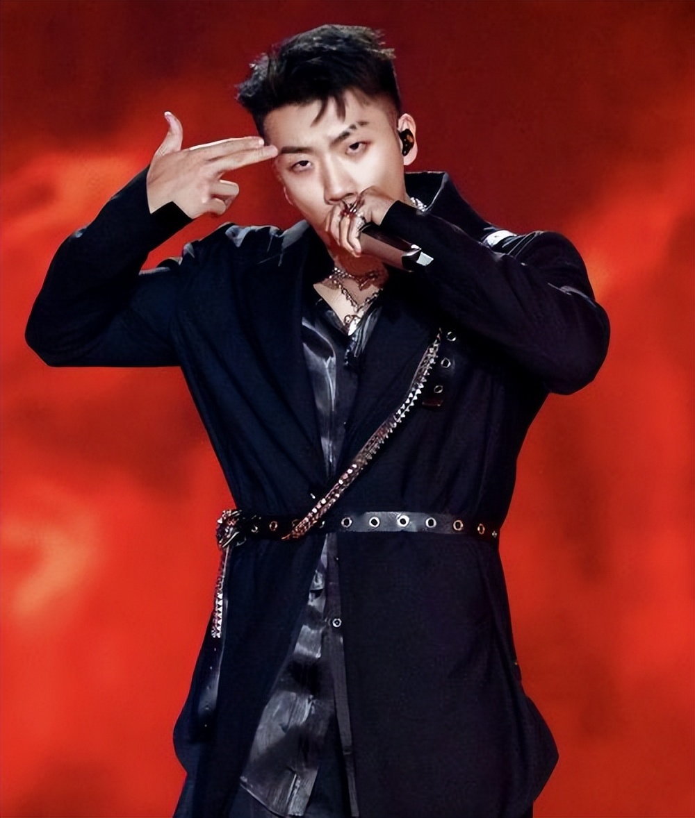 The "big villain" who is unwilling to fate - Yang Hesu - iNEWS