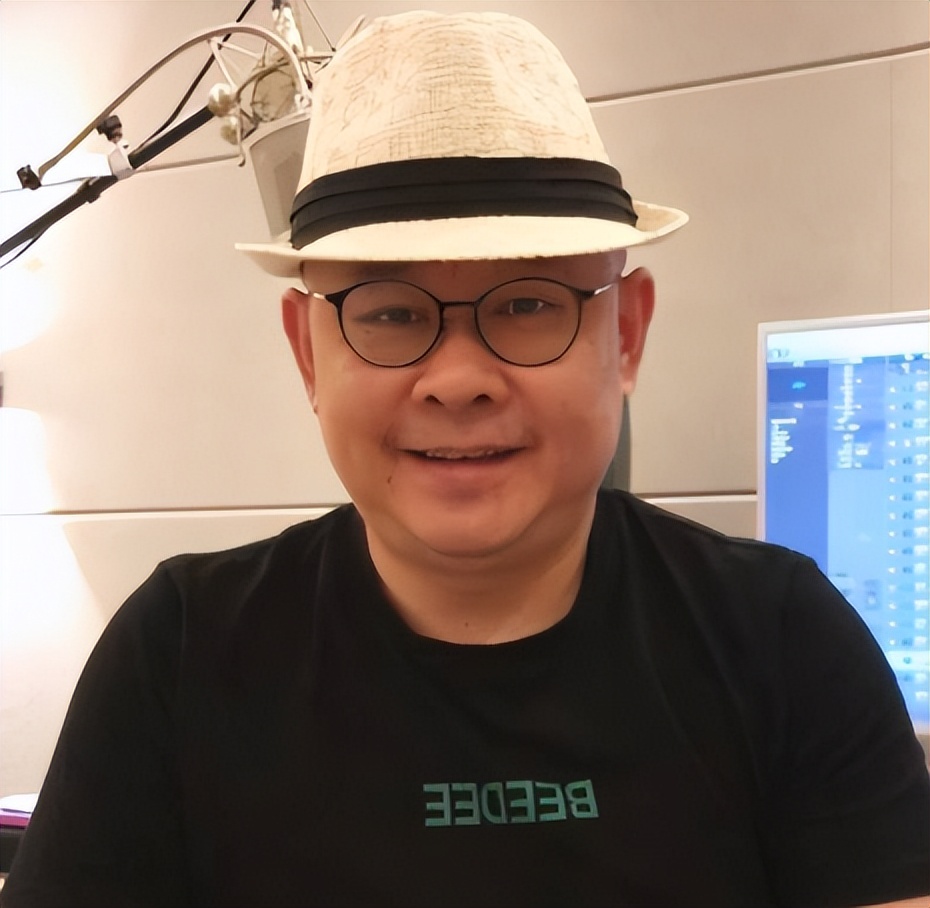 From program instructor to street singer, Yang Kun's current situation is only because he ...