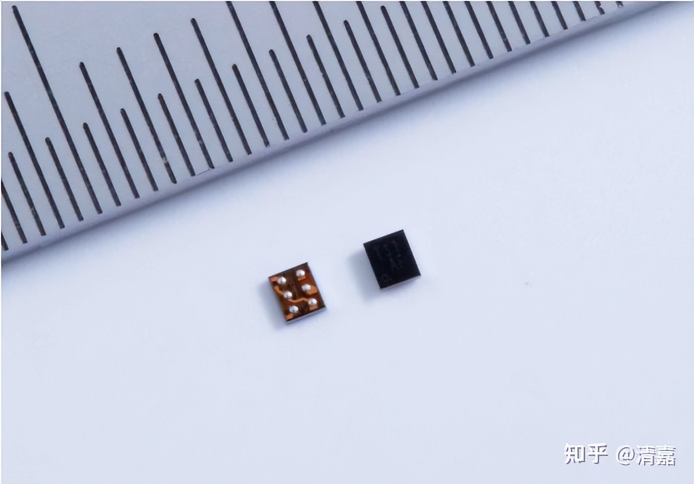 Compatible with low-power MCUs and SoCs, ultra-low current consumption ...