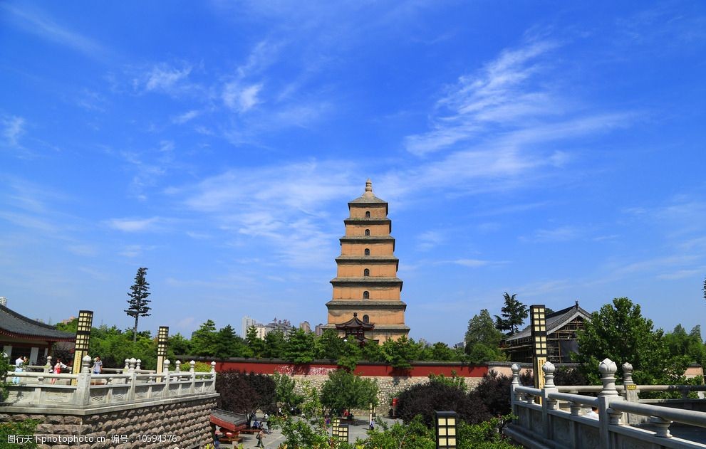 Real Tang monks learn scriptures - iNEWS