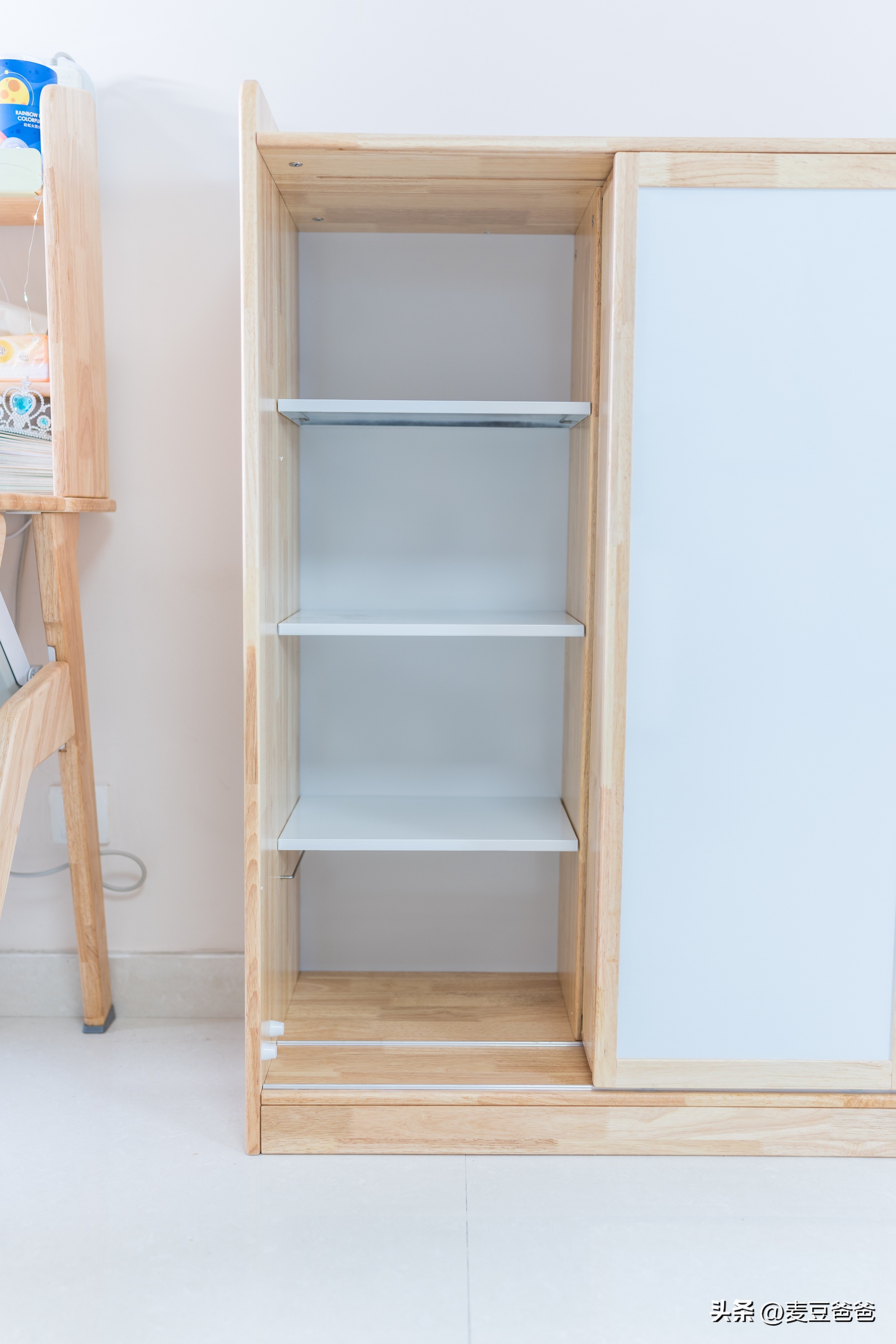 Learn to play partitions, one "cabinet" for dual purposes, making ...