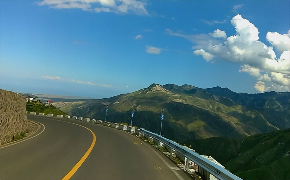 Conquer the most beautiful road - Duku Highway - iNEWS