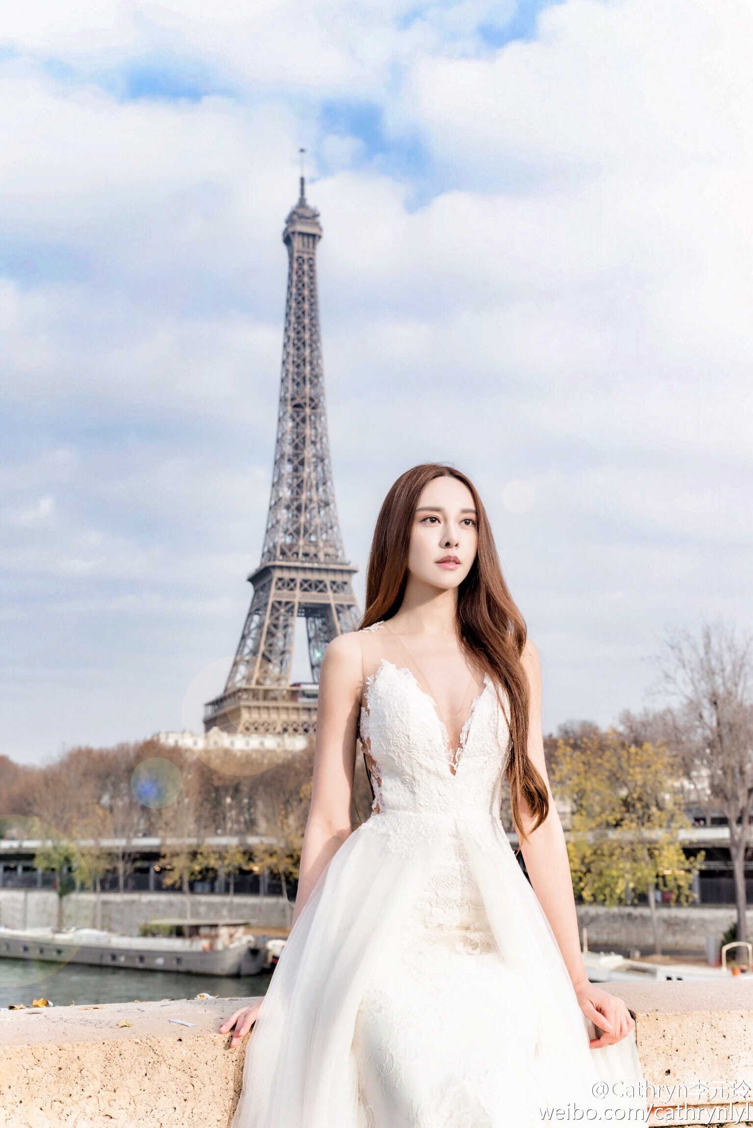 Li Yuanling—Malaysian nerd goddess, with an angel face and a devil ...