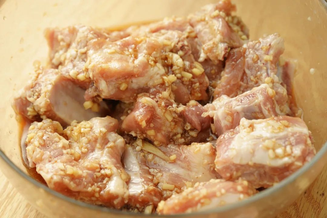 Are you hungry?It's good to eat meat after get off work - iNEWS