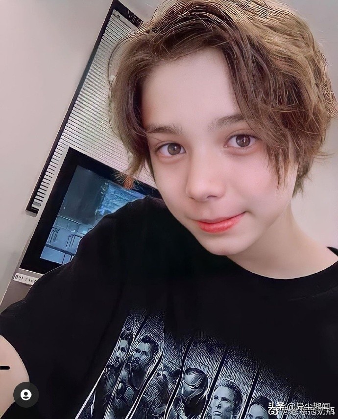 The American-Japanese mixed-race flawless angel trainee's smile is too ...