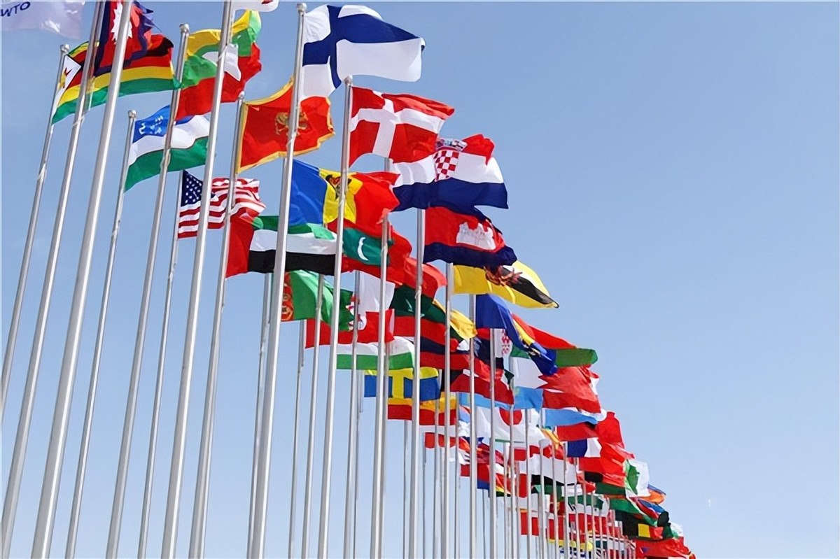 Disintegration Crisis: The EU's Dead End - iNEWS