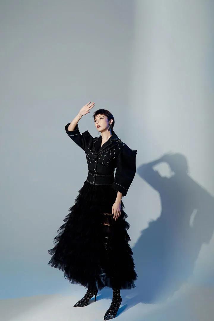 Temperament and cold goddess Patty Hou photo map 1023 - iMedia