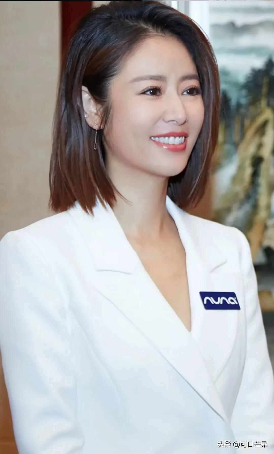 Beautiful goddess Ruby Lin - iMedia
