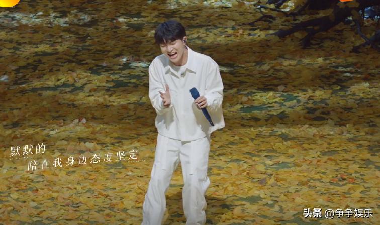 Zhou Shen poignantly sang [Heard the Sound of Rain], full of brokenness ...