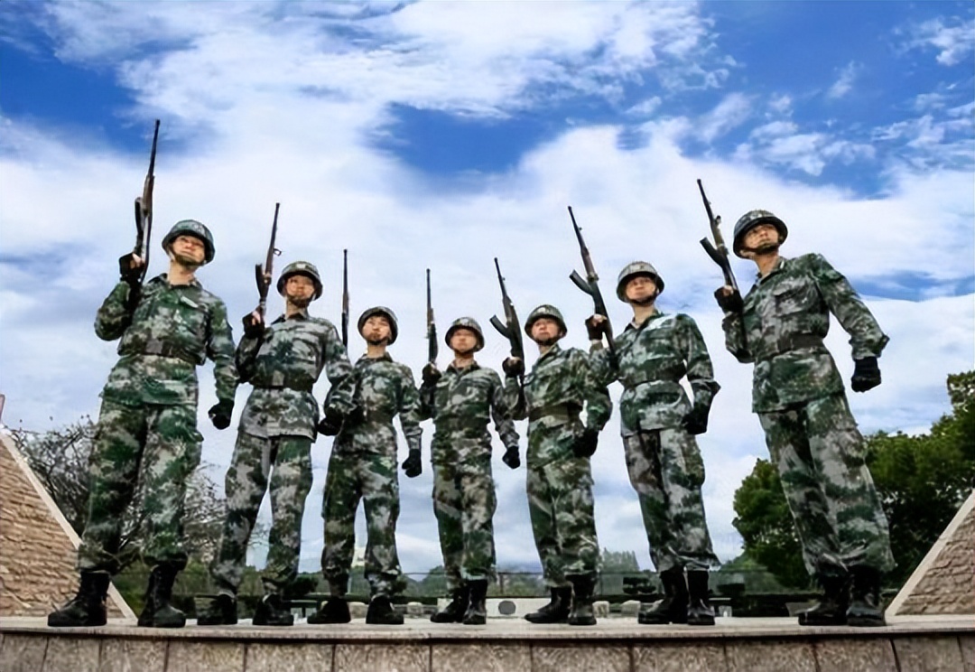 If the division commander dies, who will take over the command first ...