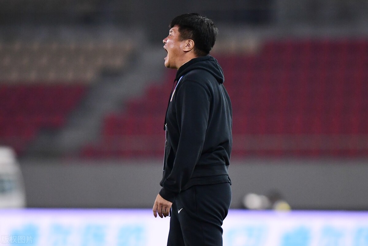 Li Jinyu: Xu Dong has 12 stitches and it takes half a month to remove ...