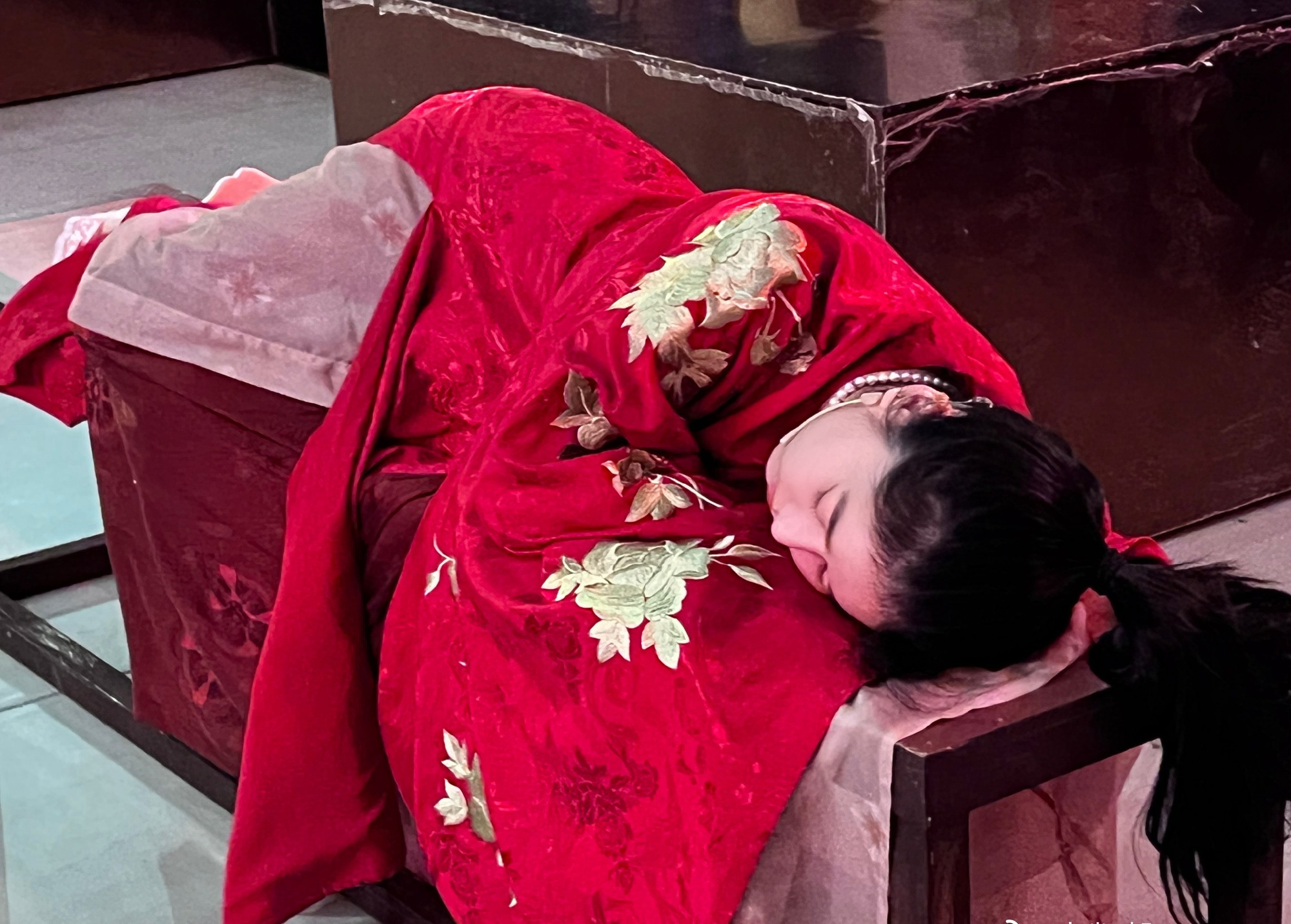 Young actress Li Kaixin complained about the pain of participating in ...