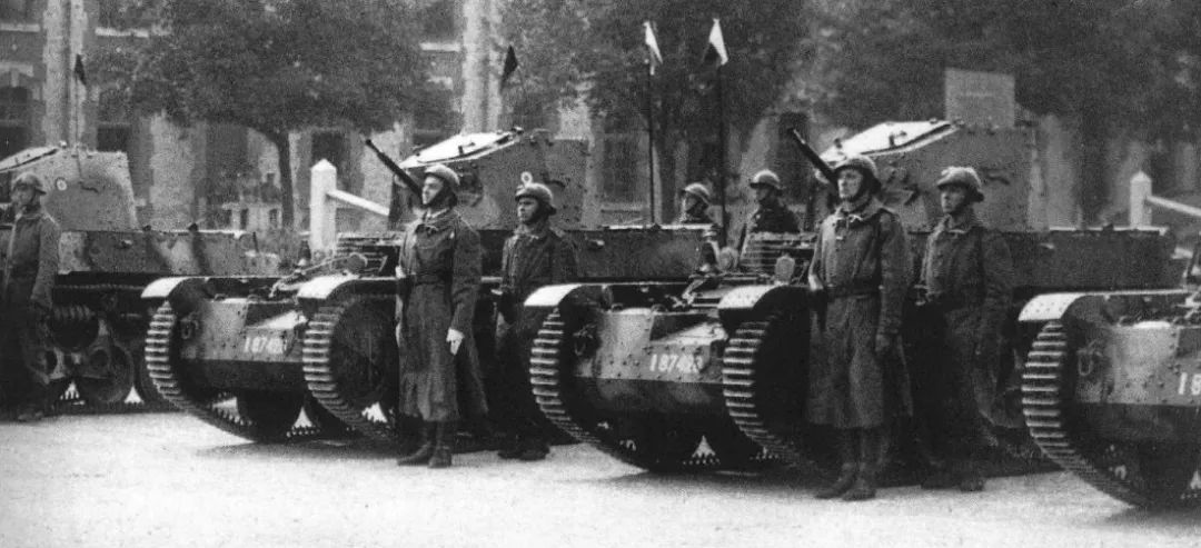 A magical F-series tank that can nail opponents to the wall with the ...