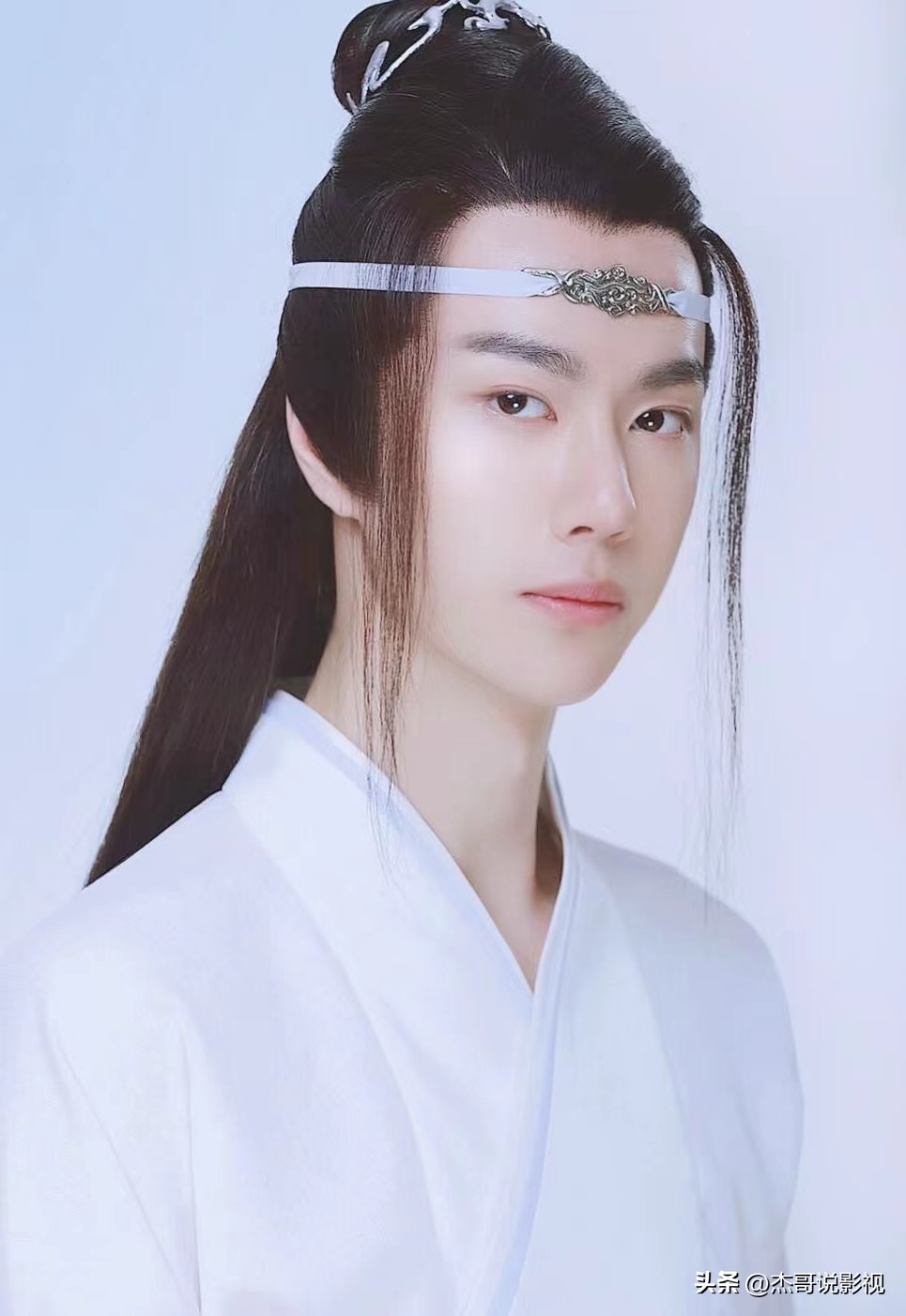 Xiao Zhan's "Jade Bone Remote" became popular, but Cai Xukun, who is ...