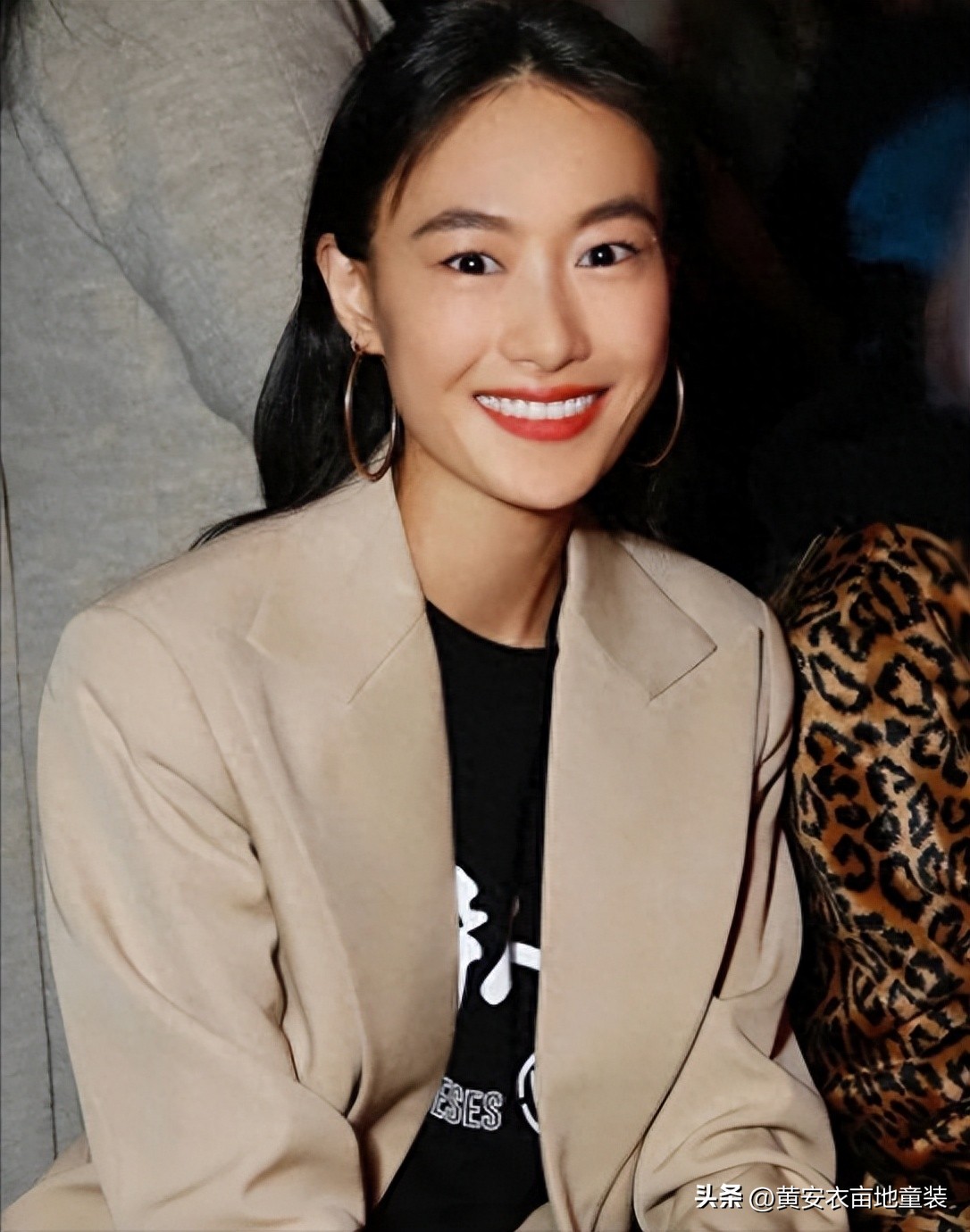 The boss of Huayi "instantly became famous", gave up a net worth of 4 ...