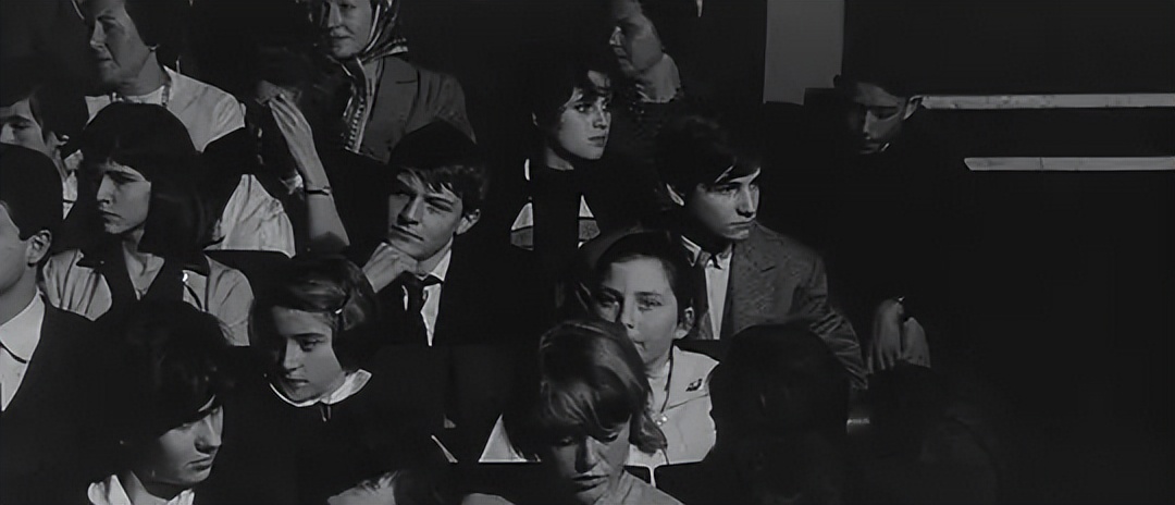 The movie "Antoine and Colette": loss and the possibility of unexpected ...