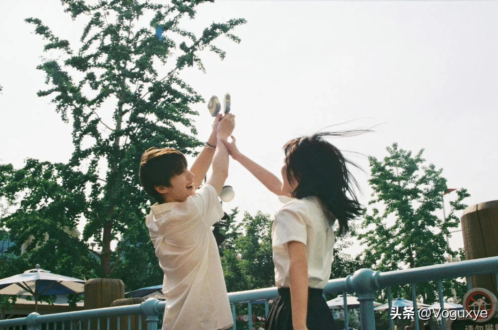 Bian Tianyang & Jiang Zhinan - iMedia