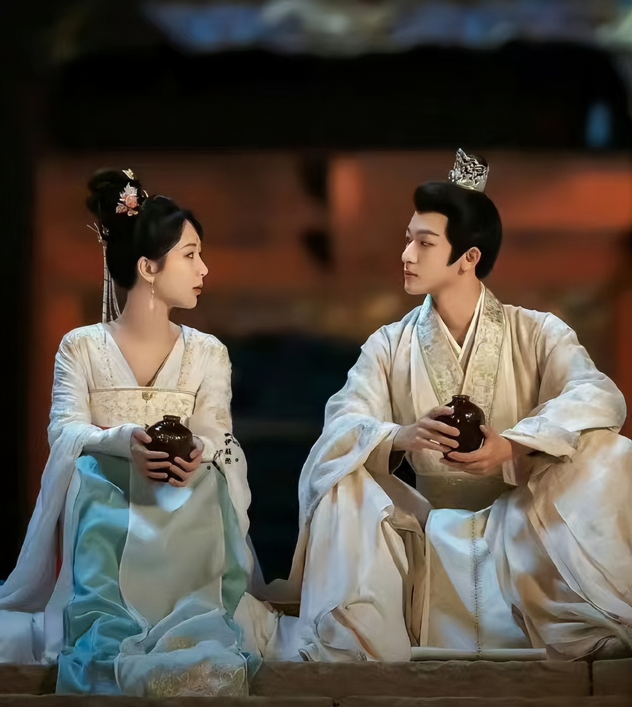"Long Lovesickness" Xiaoyao sacrificed her life to save her brother, Xuanxuan embarked on the ...