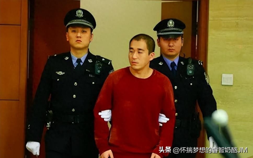 Zhang Guoli, 68 years old, becomes more and more "confused" as he lives ...