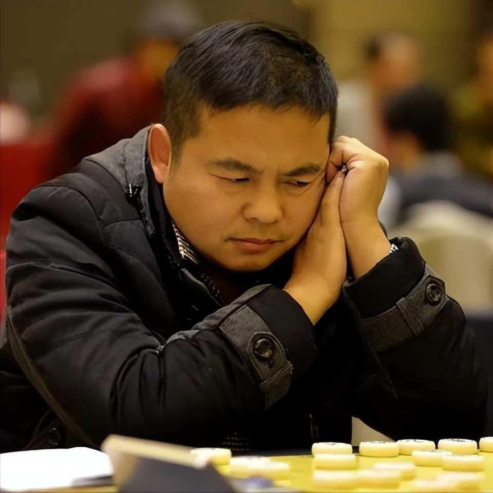 A total of 500 players participated, and many chess players surpassed ...