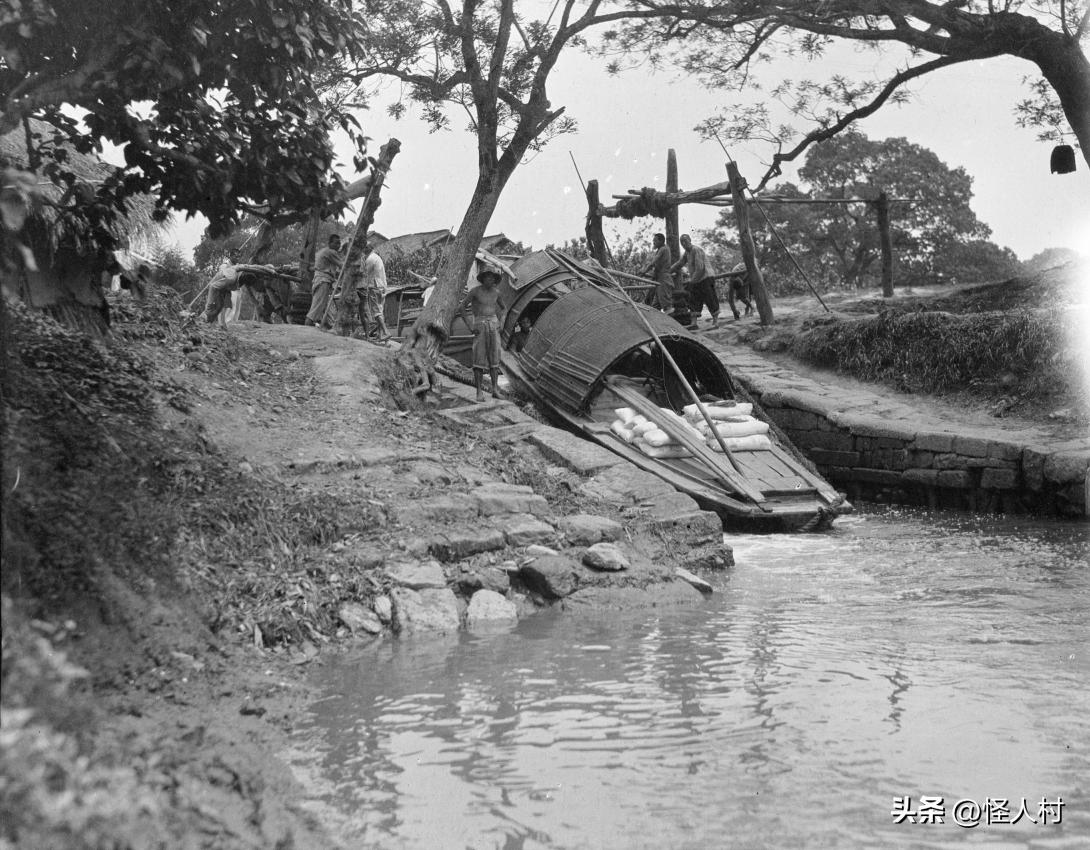 Looking for the ancient city gate of Hangzhou in the old photos, the ...