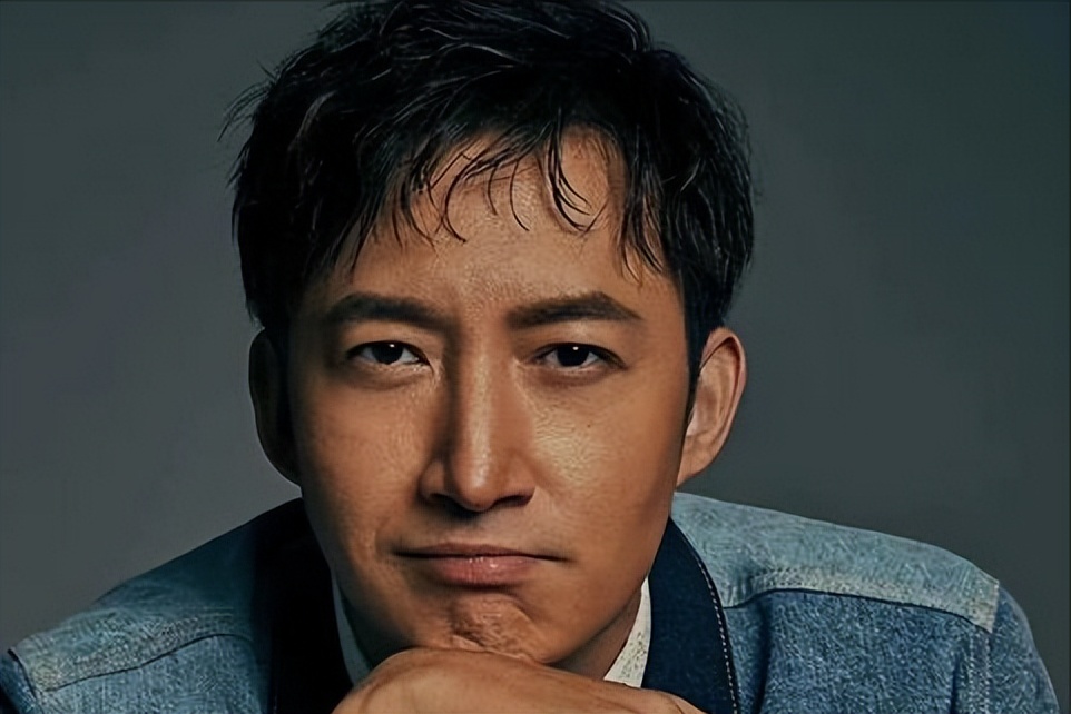 The "rich second generation" Wang Yang, who did not rely on his father for 18 years after his ...