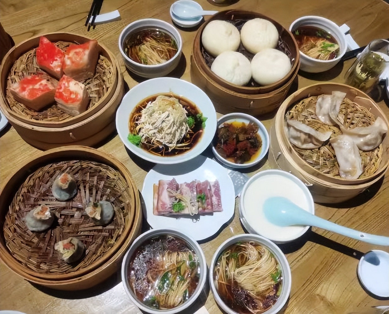 Come to Yangzhou to travel, three meals a day, teach you how to eat ...